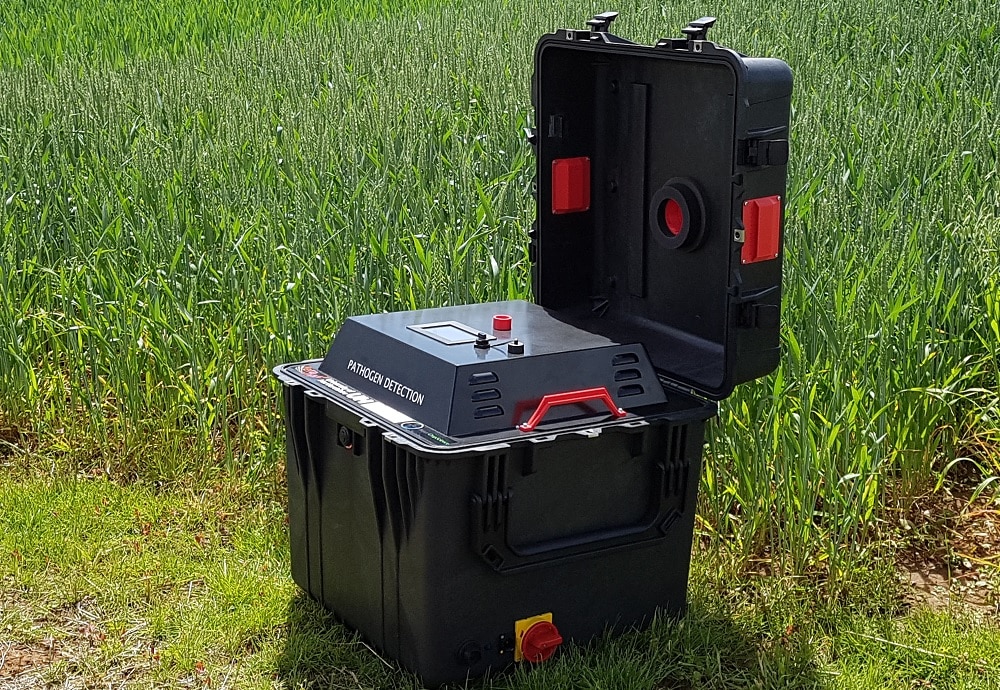 Revolutionary crop disease forecasting from fungal spore trap